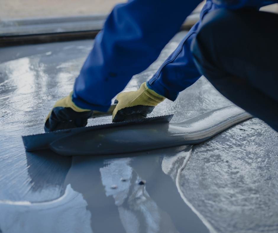 Comment réaliser facilement un sol en résine époxy ? Mat ISO